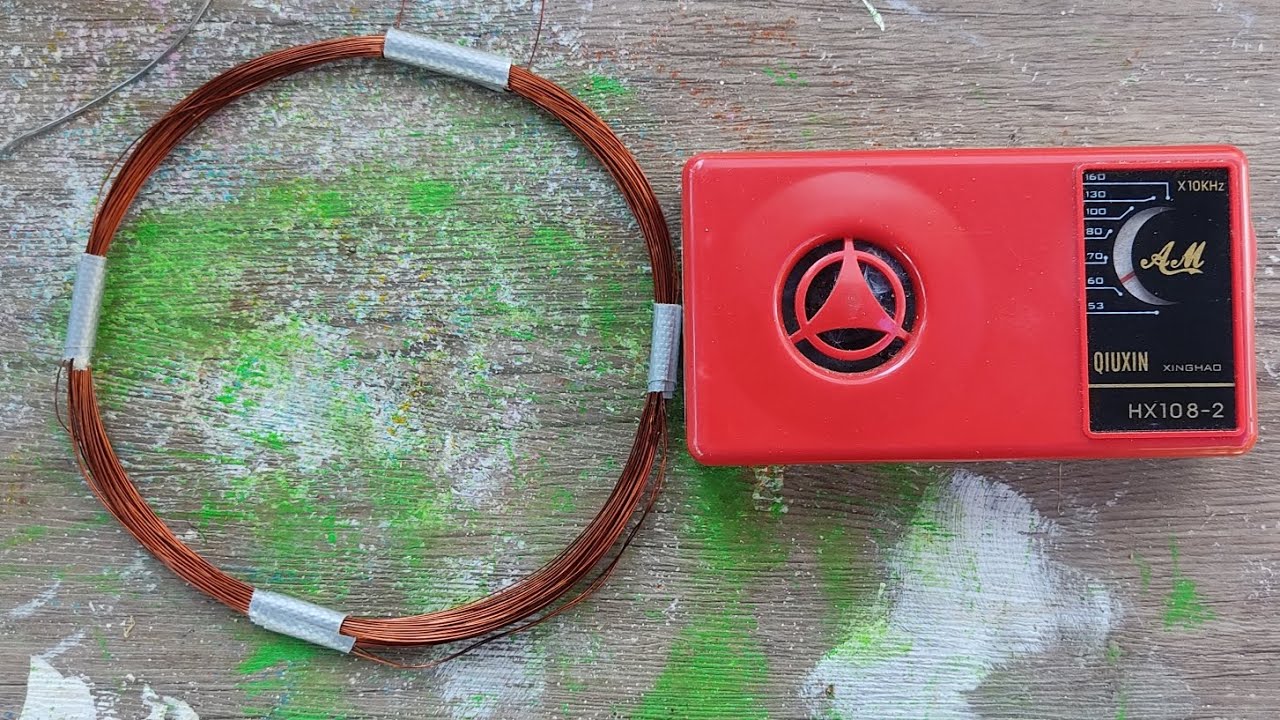 HX108 AM radio Loop Antenna experiment - YouTube