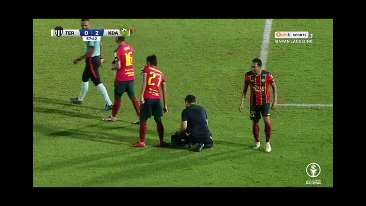 Kita tak kisah kad merah, tapi pecah muka dia - Syazwan Zainon - YouTube