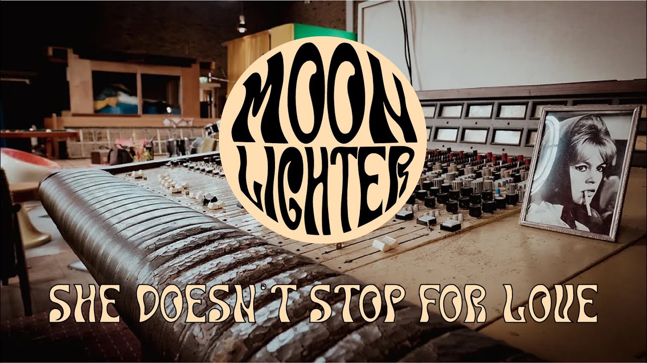 Moonlighter - She Doesn't Stop For Love (Official Music Video) - YouTube