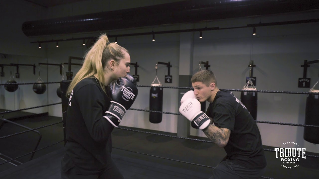 Boxing Tips 101 | HOW TO: WEAVE - YouTube