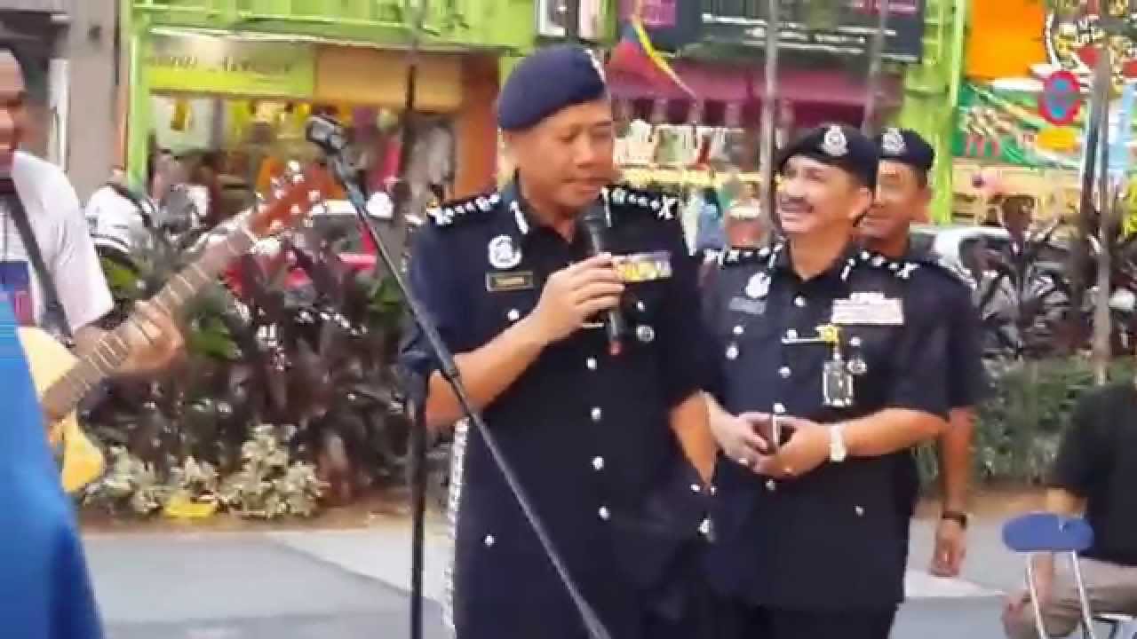 SENTUHAN BUSKERS FEAT DATO TAJUDDIN-DARA PUJAAN - YouTube