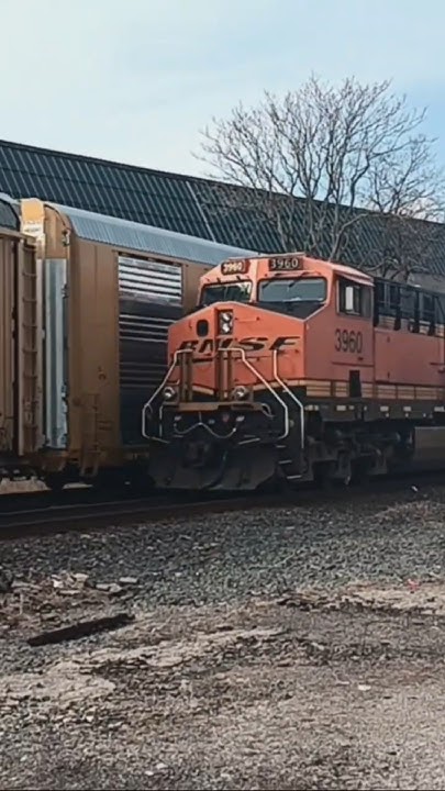 BNSF 3960 Leads Manifest Train - YouTube
