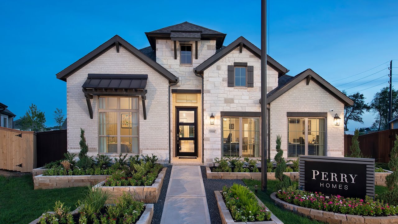 Perry Homes in Meridiana - YouTube