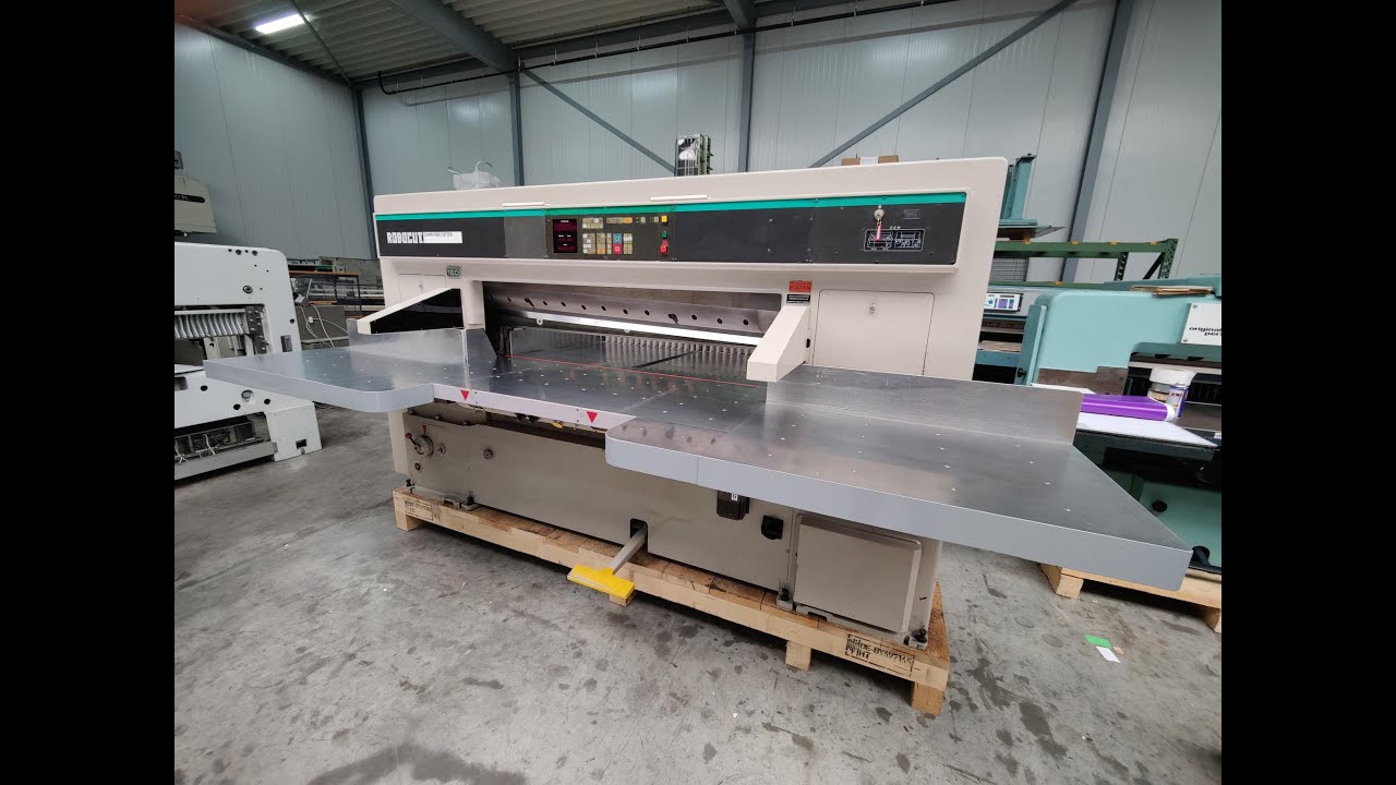 Itoh, Itotec 160 FC papercutter - YouTube