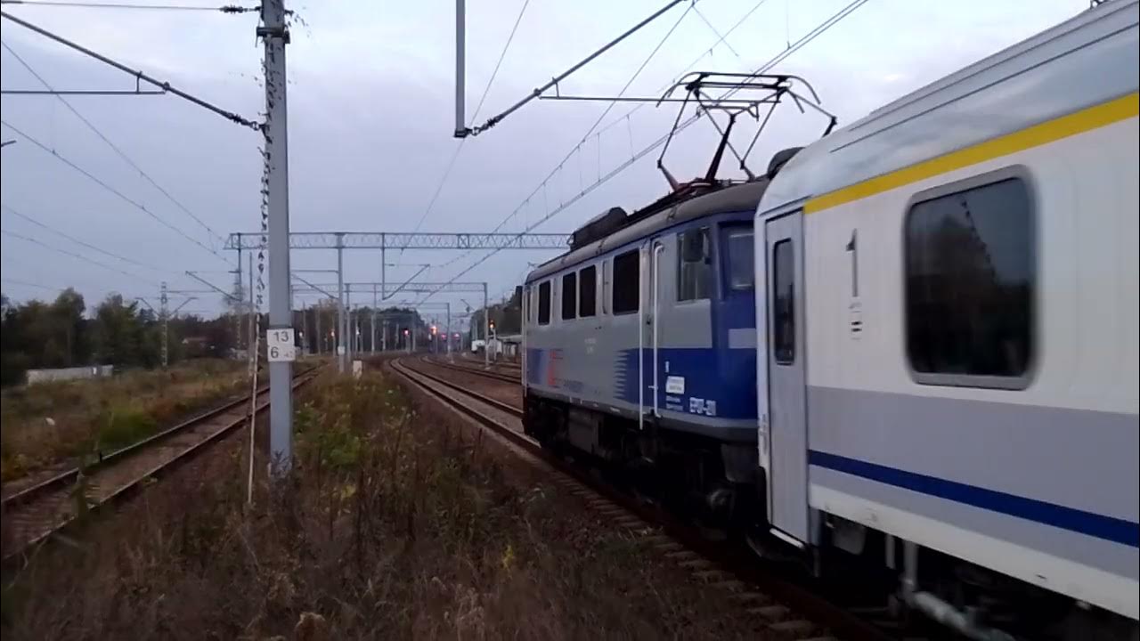 Odjazd EP07-211 z IC Halny z stacji Żory - YouTube