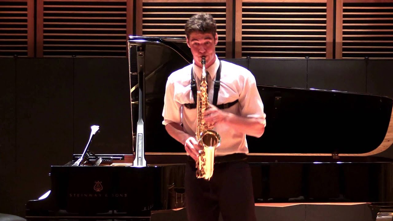 J.S. Bach Cello Suite BWV 1009 - Prelude and Sarabande - YouTube