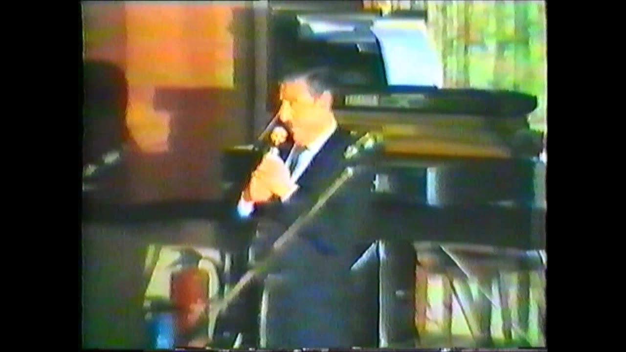 Michael Forte bids farewell to The St George's Hotel,Llandudno - YouTube