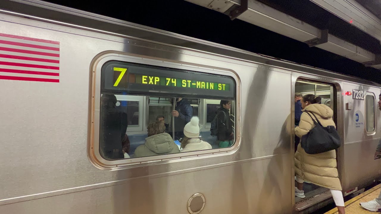 MTA New York City Subway Flushing-Main St Bound Kawasaki R188 (7X ...