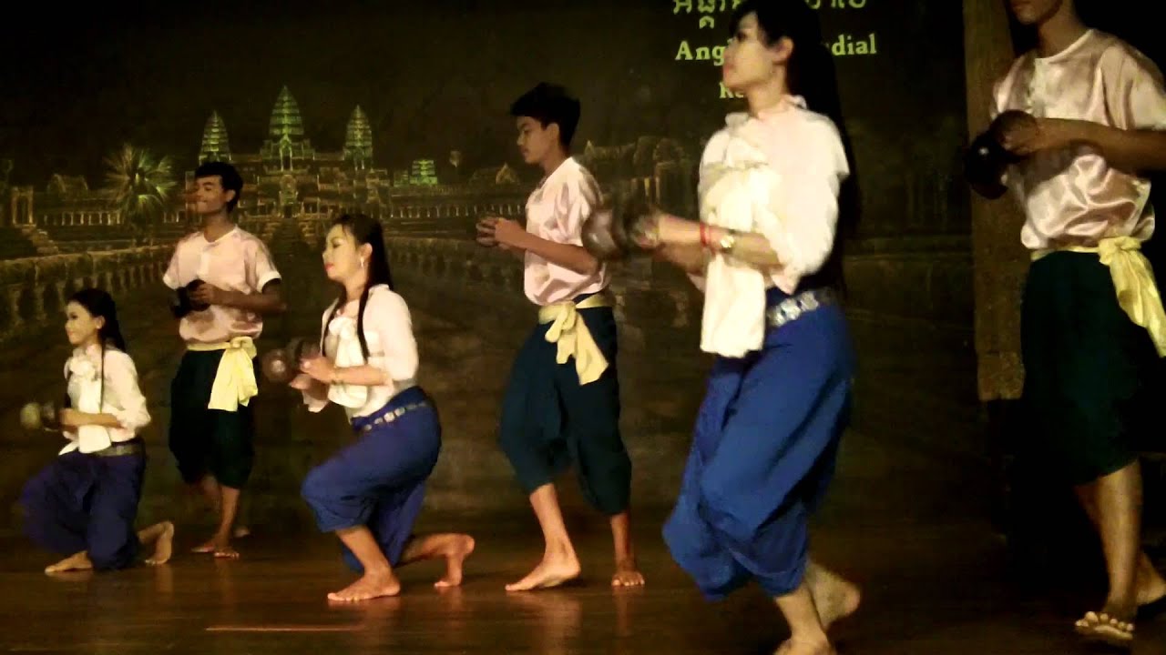 Coconut Shell Dance, khmer, Cambodia, Cambodge - YouTube