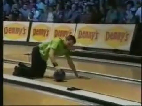 Bowling fail - YouTube