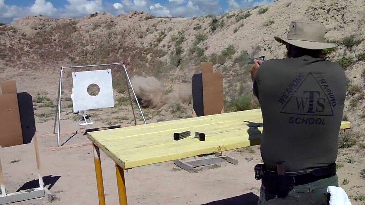 Jim Meade - Stage 6 - USPSA 2010 Area 1 - YouTube