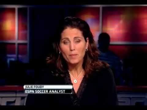 ELIZABETH LAMBERT Attacks playing football. - YouTube