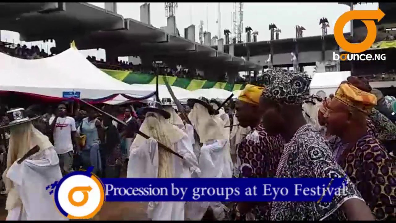 Procession by Groups at Eyo Festival, 2017. - YouTube