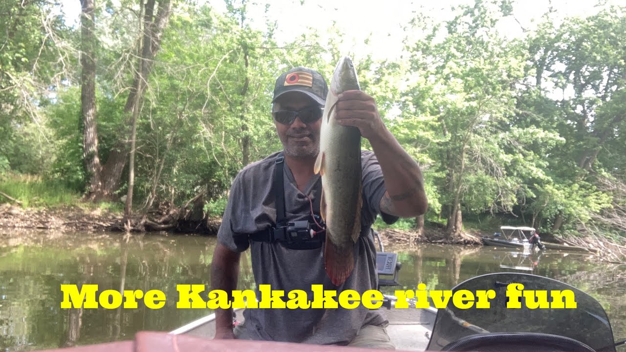 Ep 67-Bass and bowfin and more on the Kankakee river - YouTube