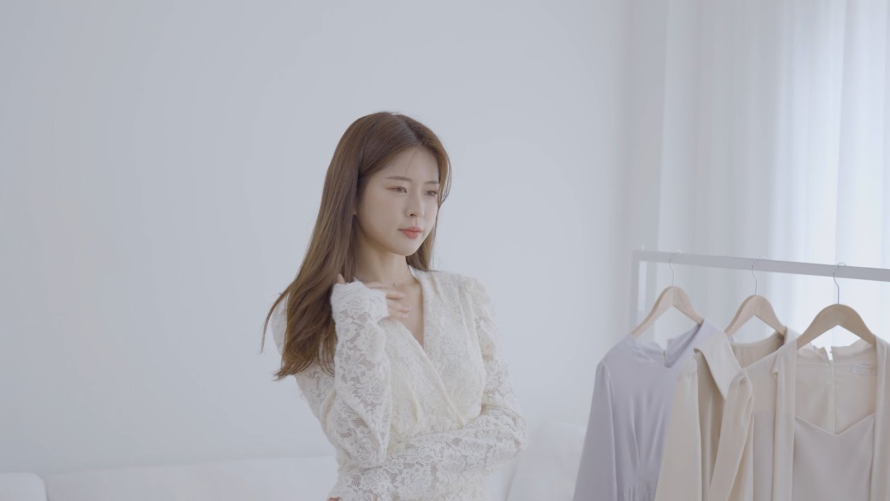 [4K 고화질 가로직캠] 지원이의 봄원피스 룩북 / LOOKBOOK 란제리 Oneul 오늘의 지원 - YouTube