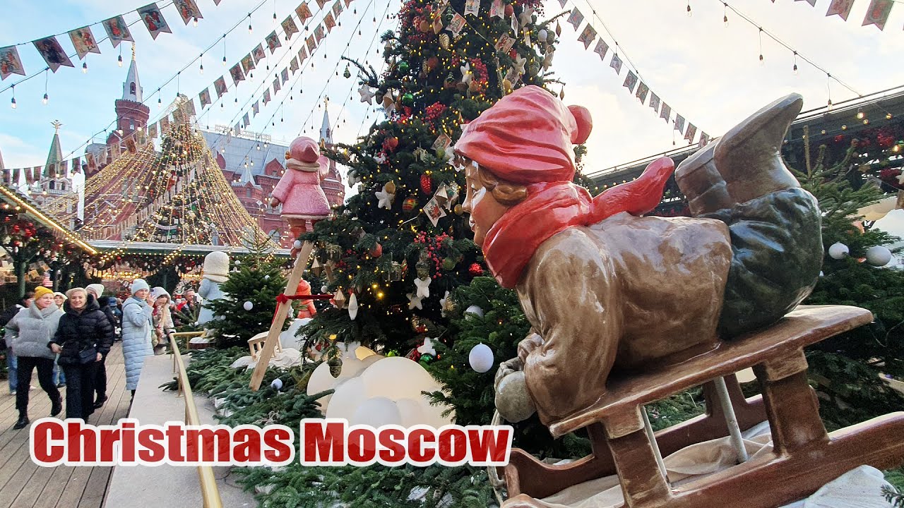 Moscow Christmas Streets and Markets 2025 / A Magical Walk - YouTube