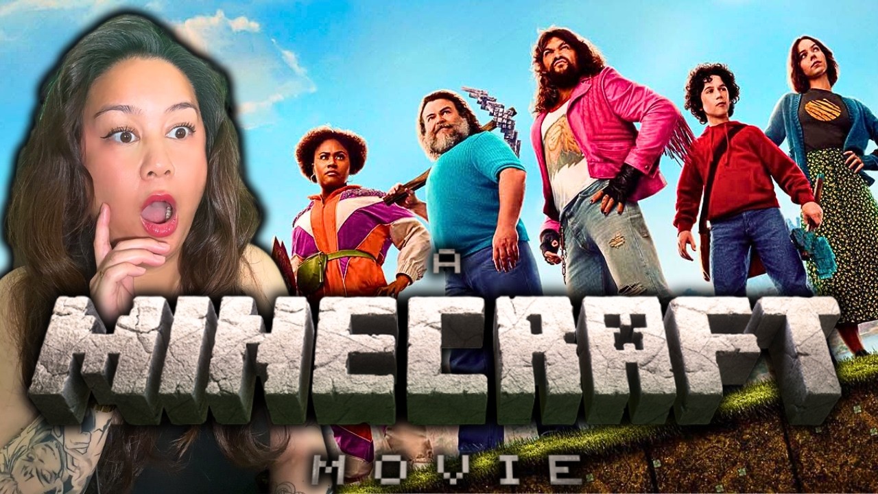*MINECRAFT* REACTION BY NON-GAMER 😂 | First Time Watching - YouTube