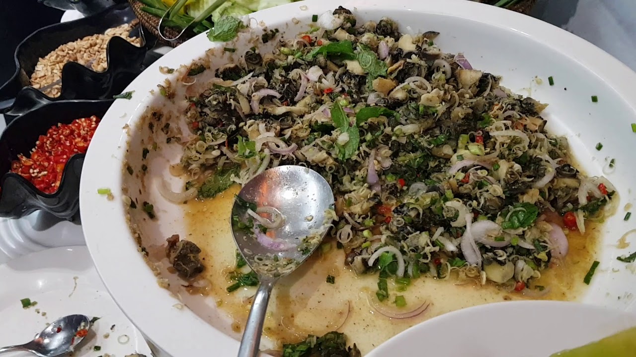 Asian Food, Having Buffet Food At Tonle Bassac Restaurant, Khmer Food ...