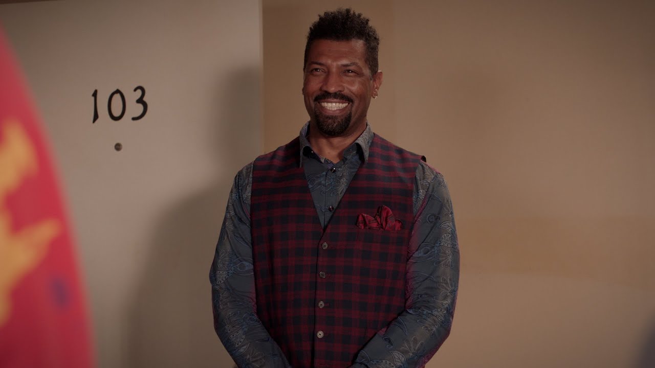 Charlie Telphy: Real Estate Agent - black-ish - YouTube