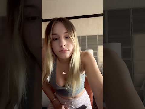 Periscope live A charming little girl 