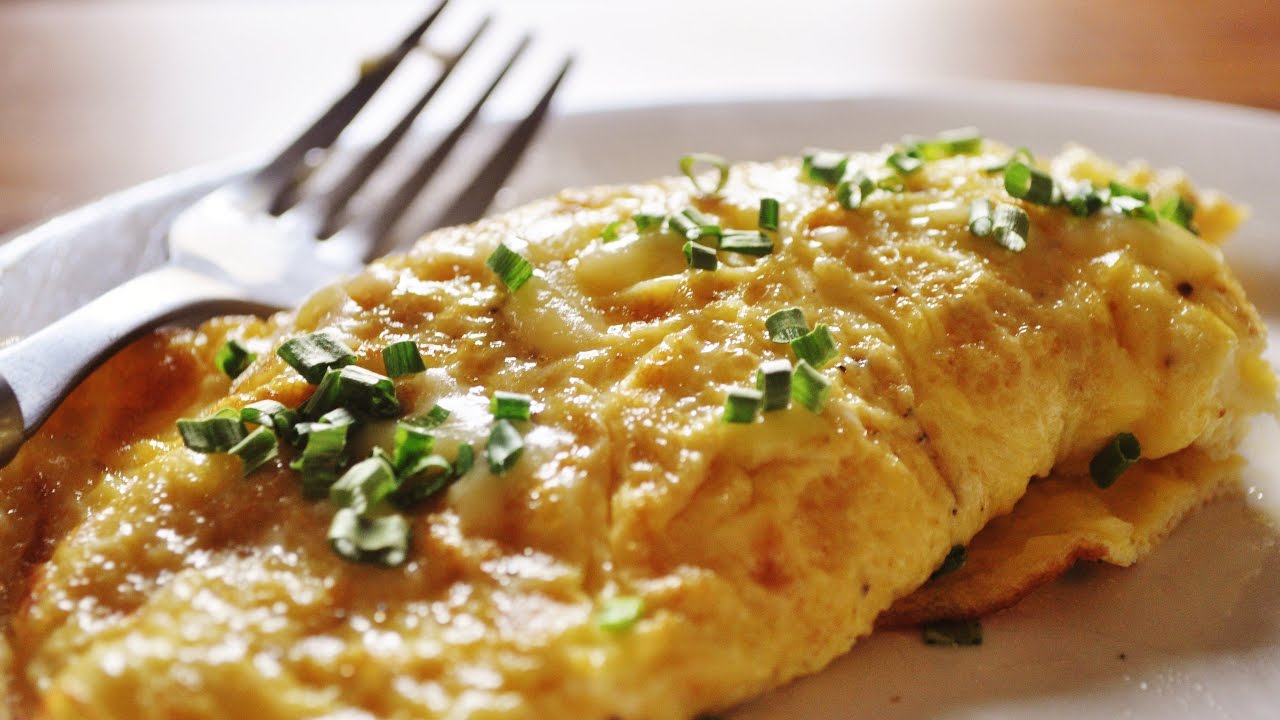 How to make Omelette in Indian Style - YouTube