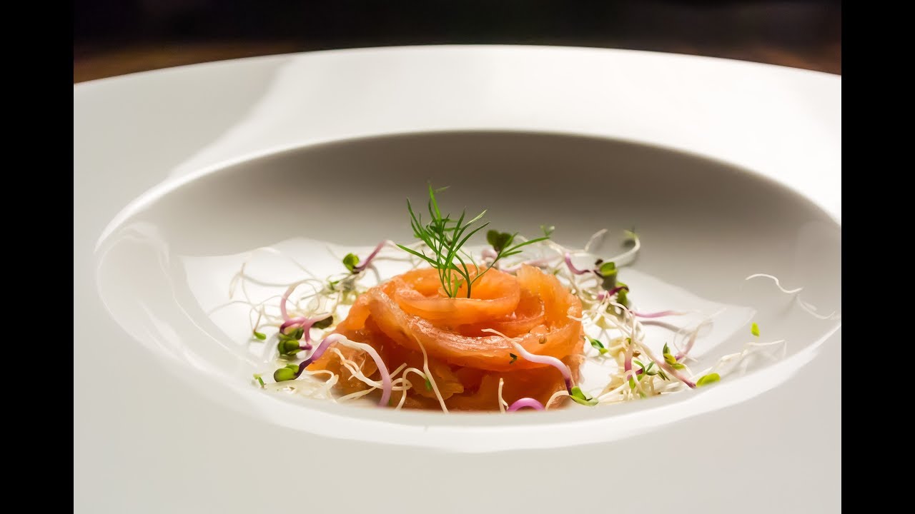 Filets d'omble chevalier marinés & sauce moutarde à l'aneth - Recette ...