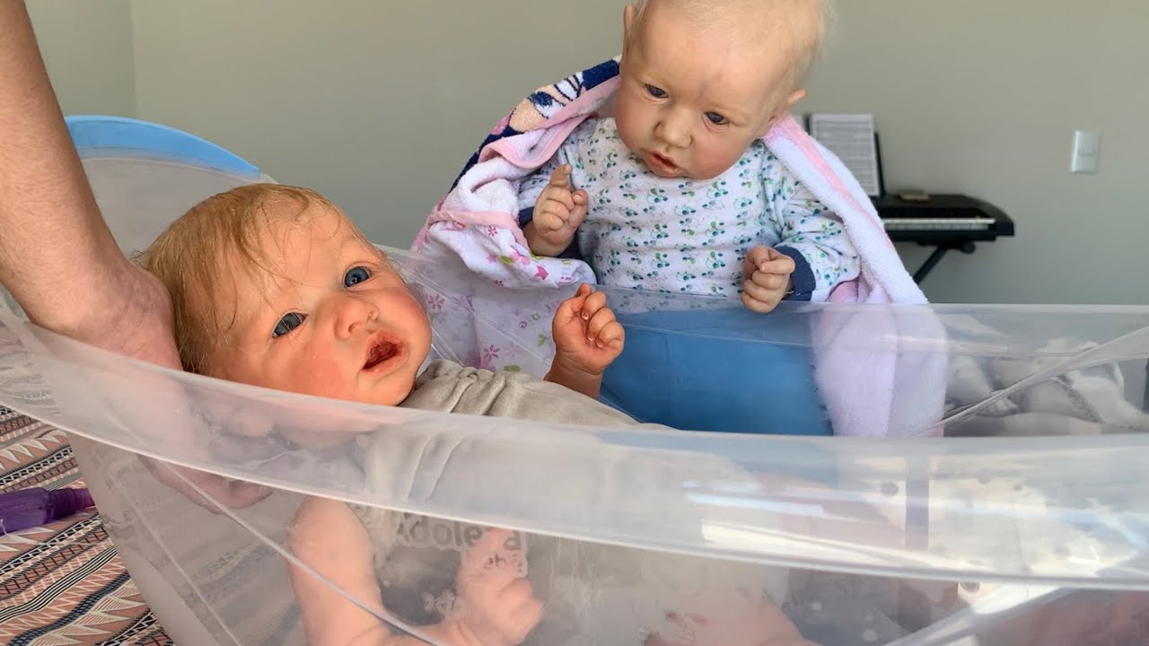 Cameron virou babá e me ajudou a cuidar da irmãzinha | Bebê reborn ...