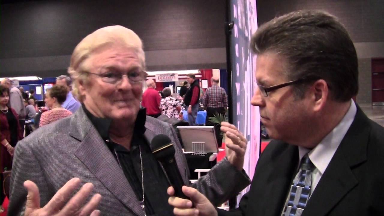 Singing News TV- NQC 2012- Willie Wynn Talks With Singing News - YouTube