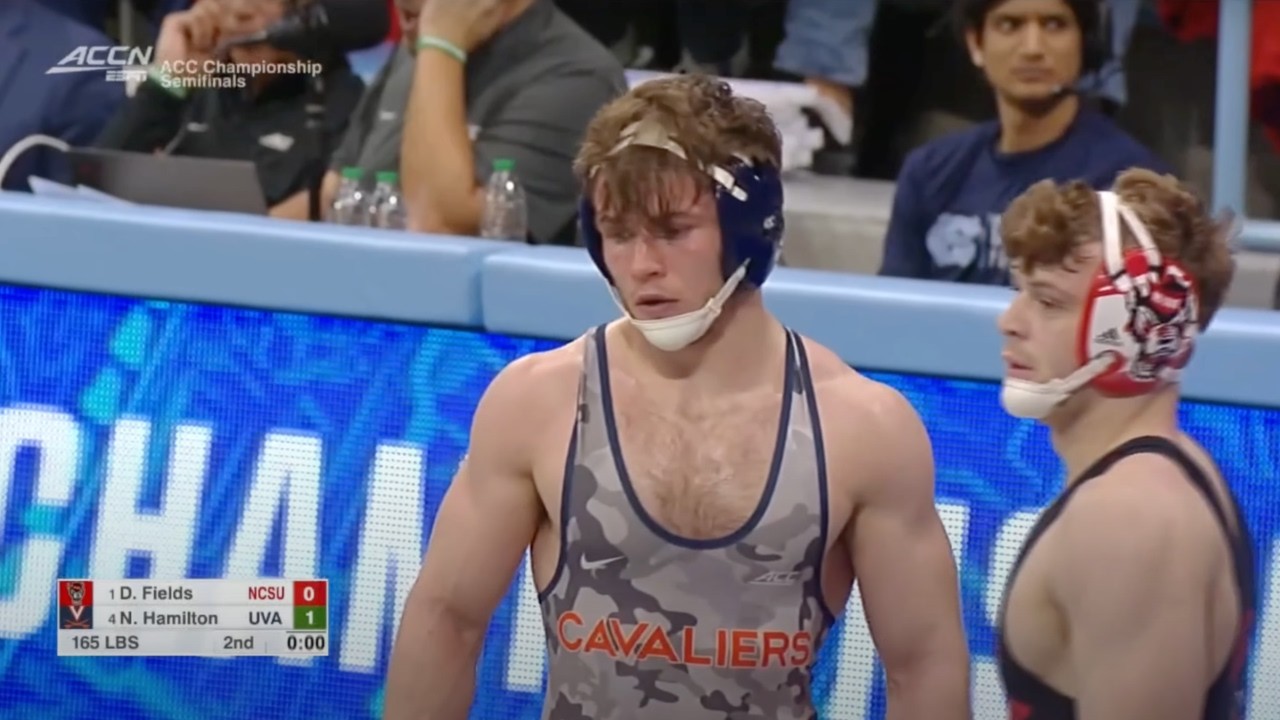 165lbs Nick Hamilton (Virginia) vs Derek Fields (NC State) - YouTube