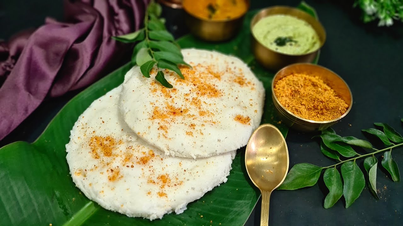 Thatte Idli | Plate shaped idlis | plate idlis - YouTube