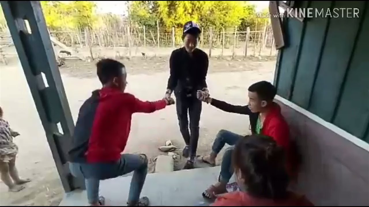 Npwb thiab kab pum mus tham hluas nkauj - YouTube