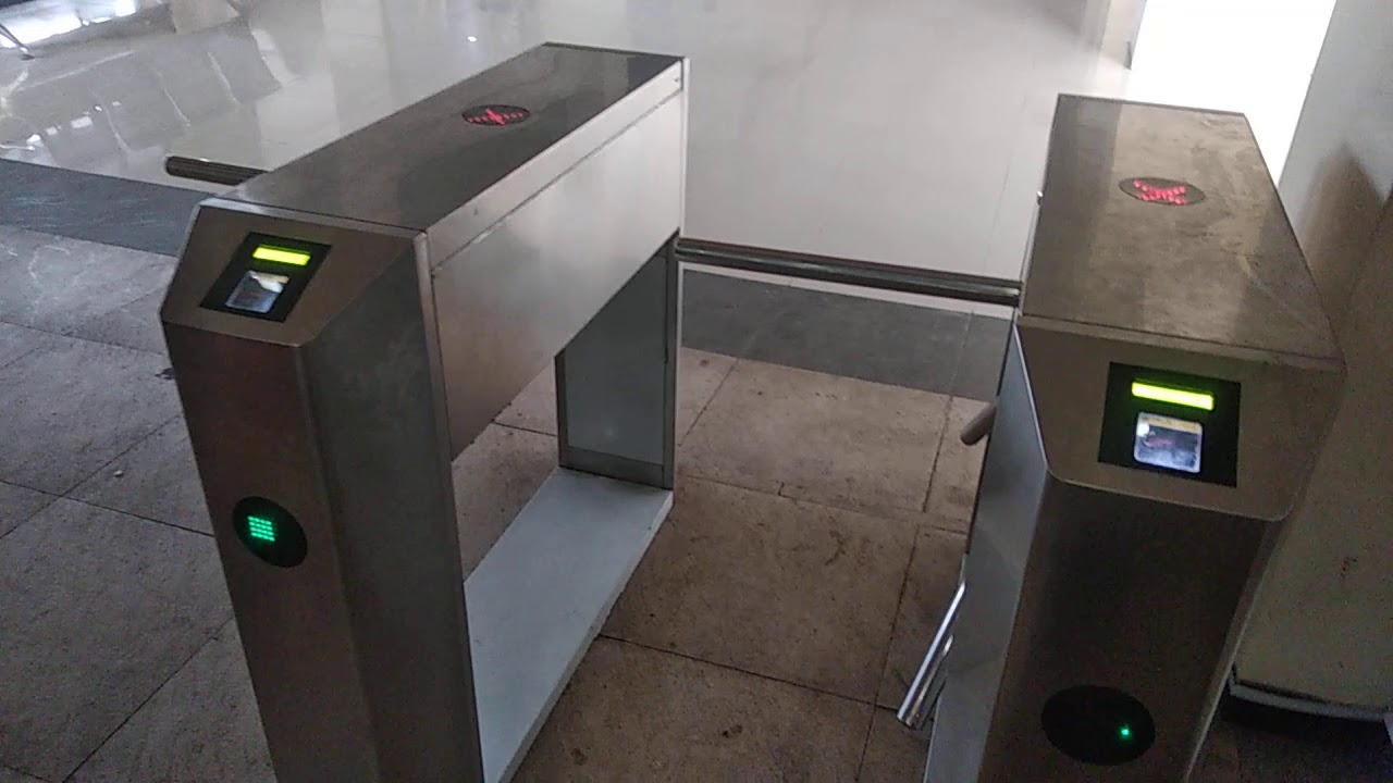 Pemasangan E Terminal Depok Pajajaran - YouTube