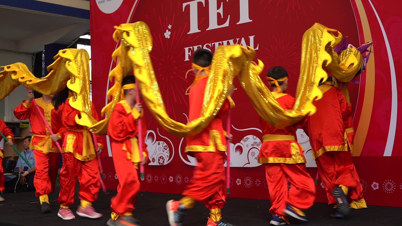 ISHCMC AA' S Tết Festival - YouTube