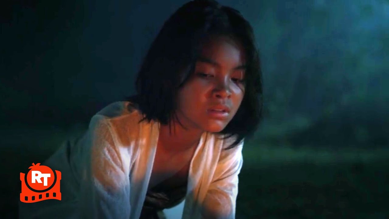 Roh (2019) - The Ghost Follows Scene | Movieclips - YouTube