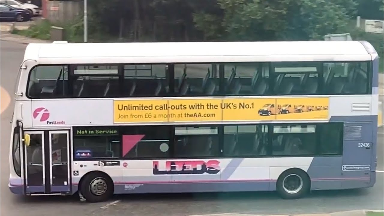 First Leeds Volvo B7TL Wright Eclipse Gemini (32436 YJ04 FYF ) Mega ...