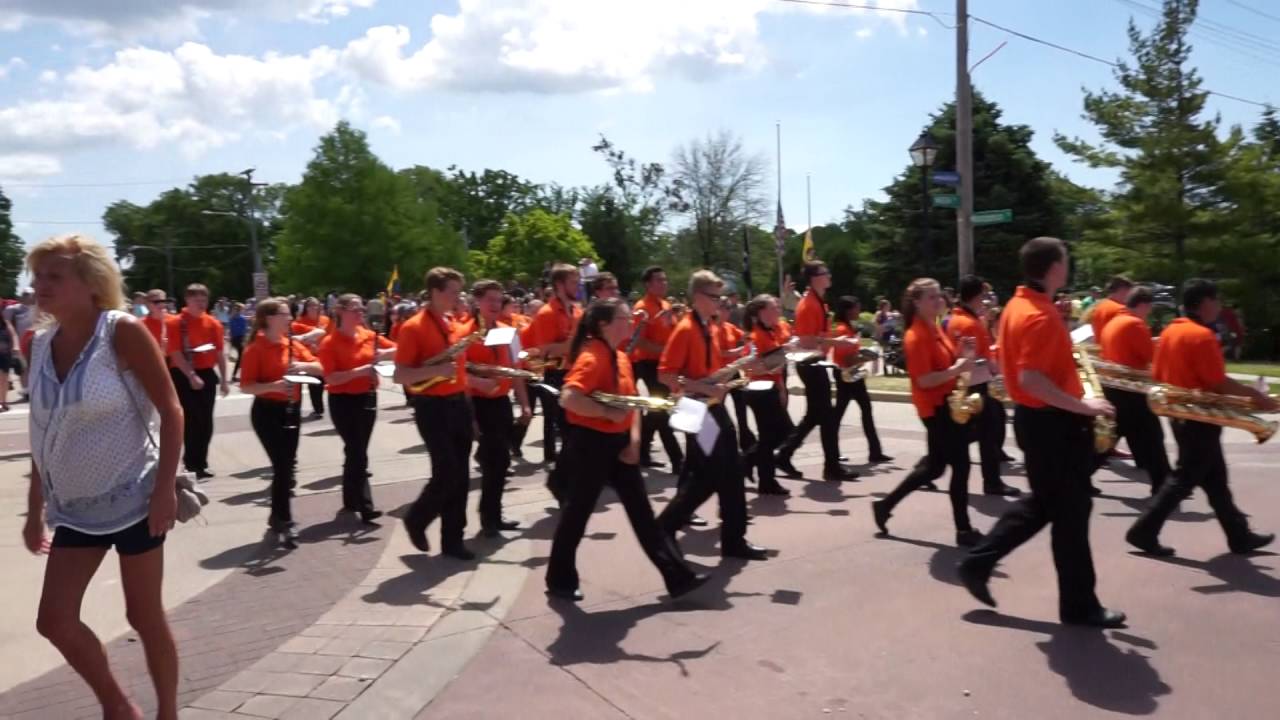 Minooka High School Marching Indians final march - YouTube
