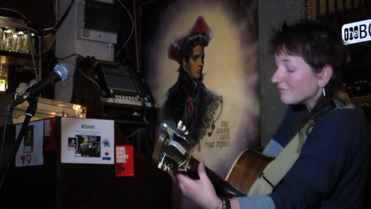 Ruth Theodore - (instrumental) Live at Blue Monday - YouTube