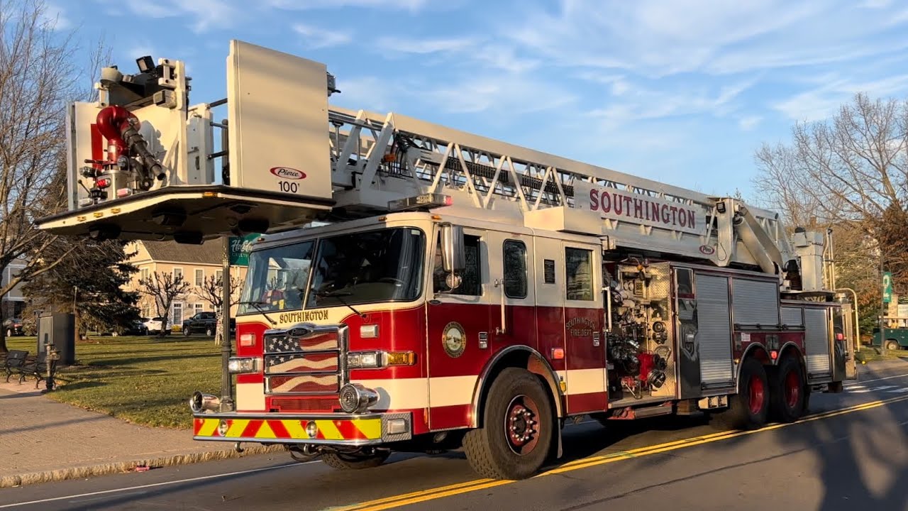 Southington Fire Department Ladder 1 responding with Q2b, Powercall ...