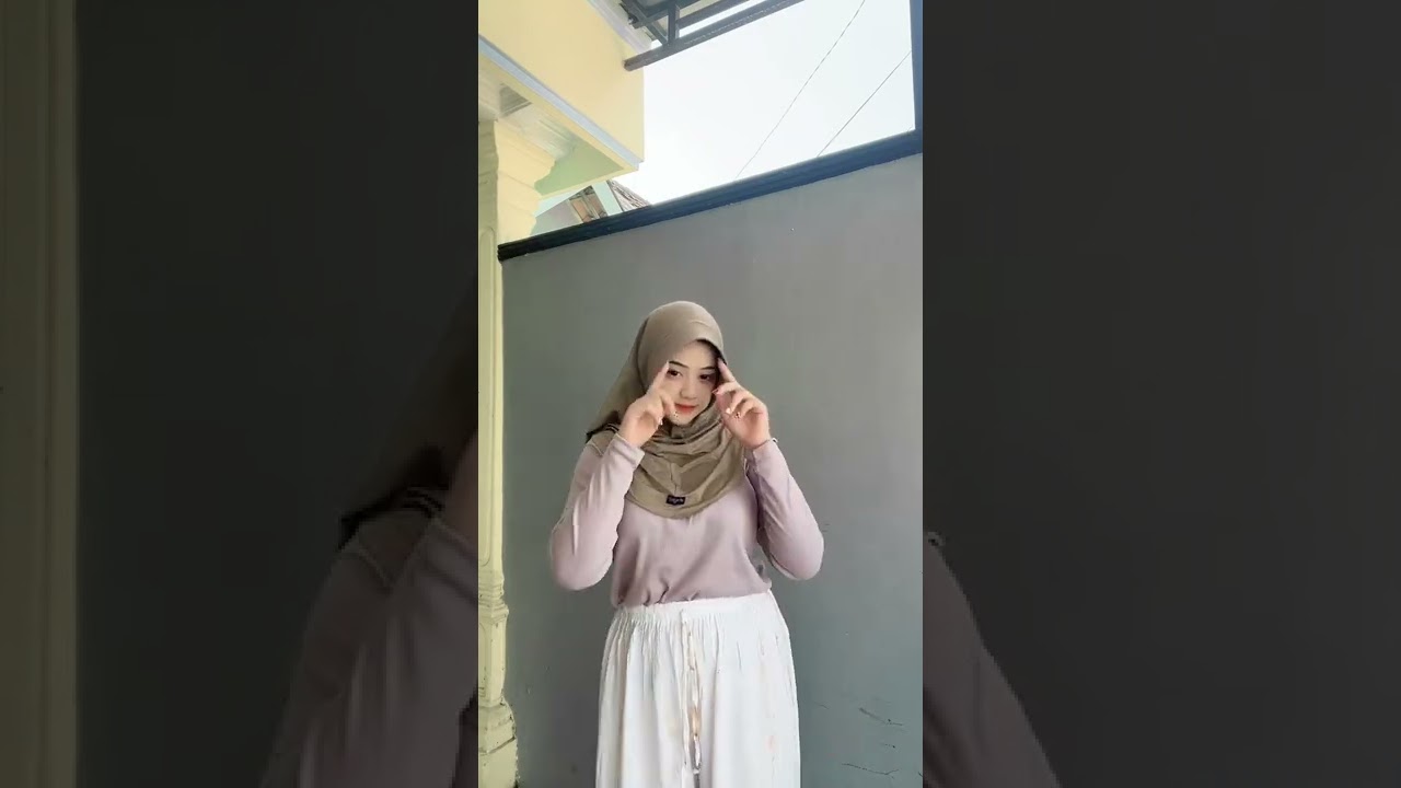 goyangan yang lagi viral - YouTube