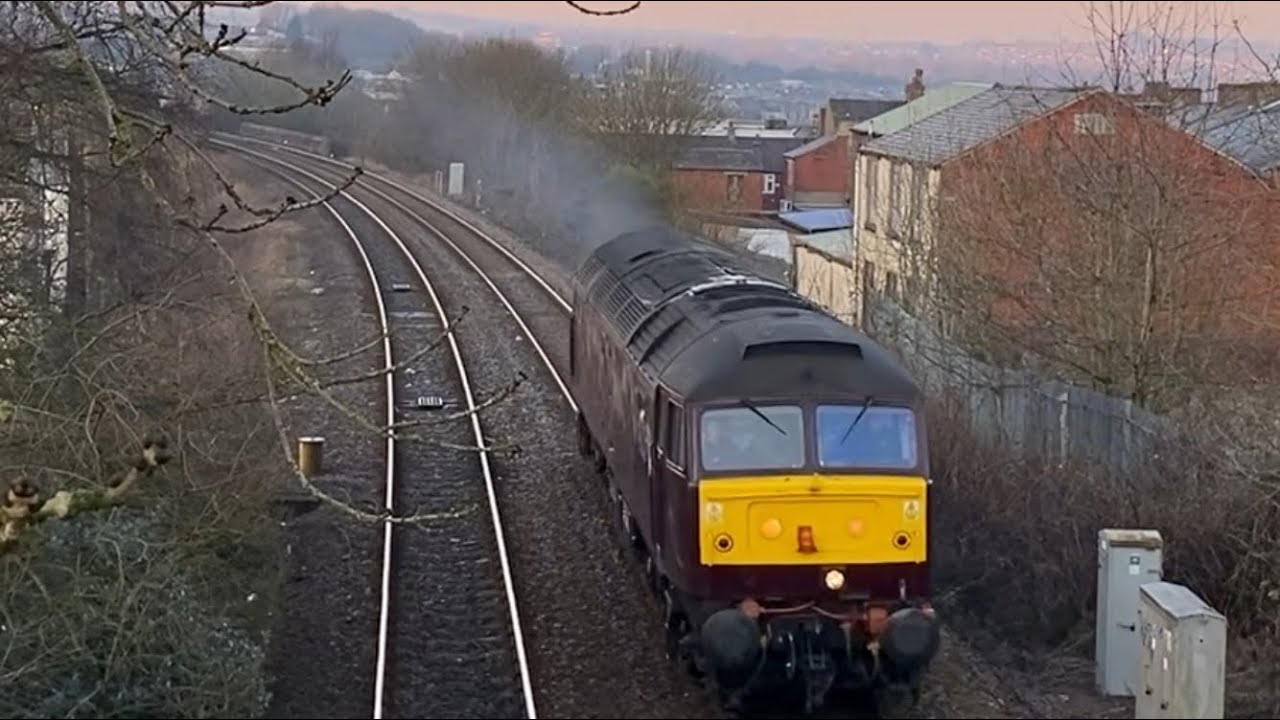 Trains At Dawn Northern Class 150's to Headbolt Lane (Merseyside) and a ...