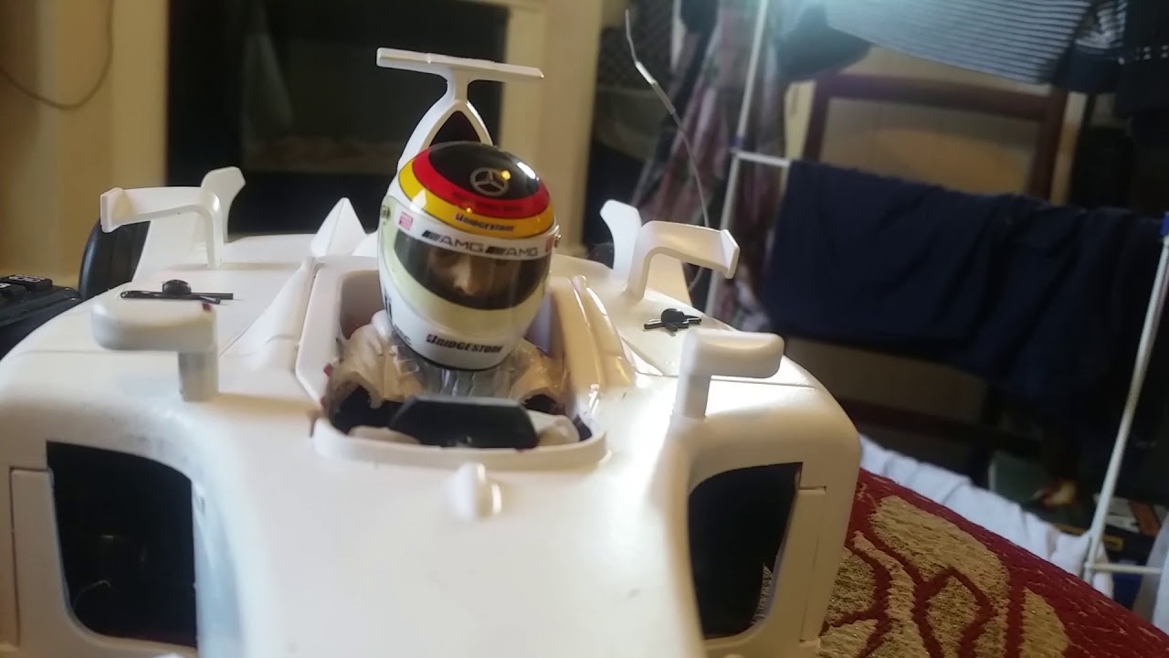 Tamiya RC car under construction. - YouTube