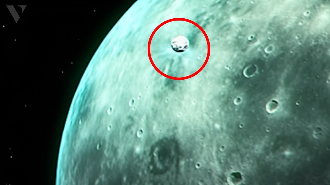 Something TERRIBLE Was Found in The First Real Images Of Neptune - YouTube