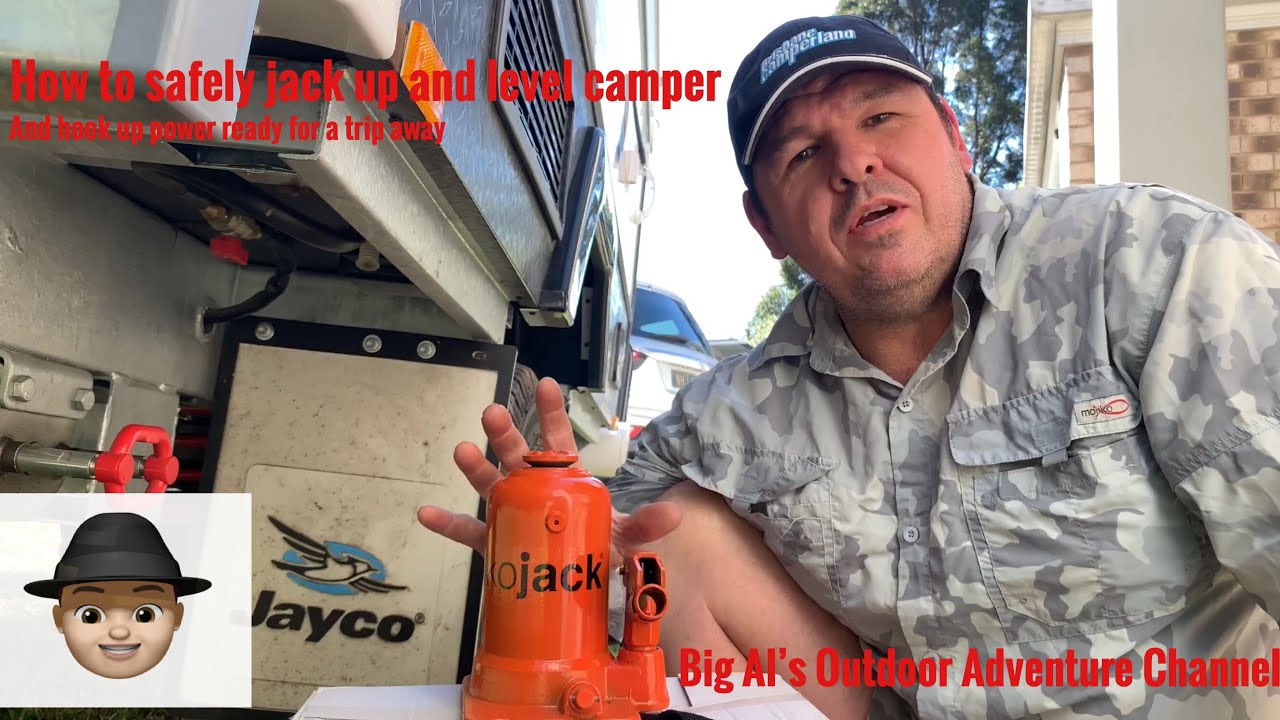 How to safely jack up and level your Jayco Swift - YouTube