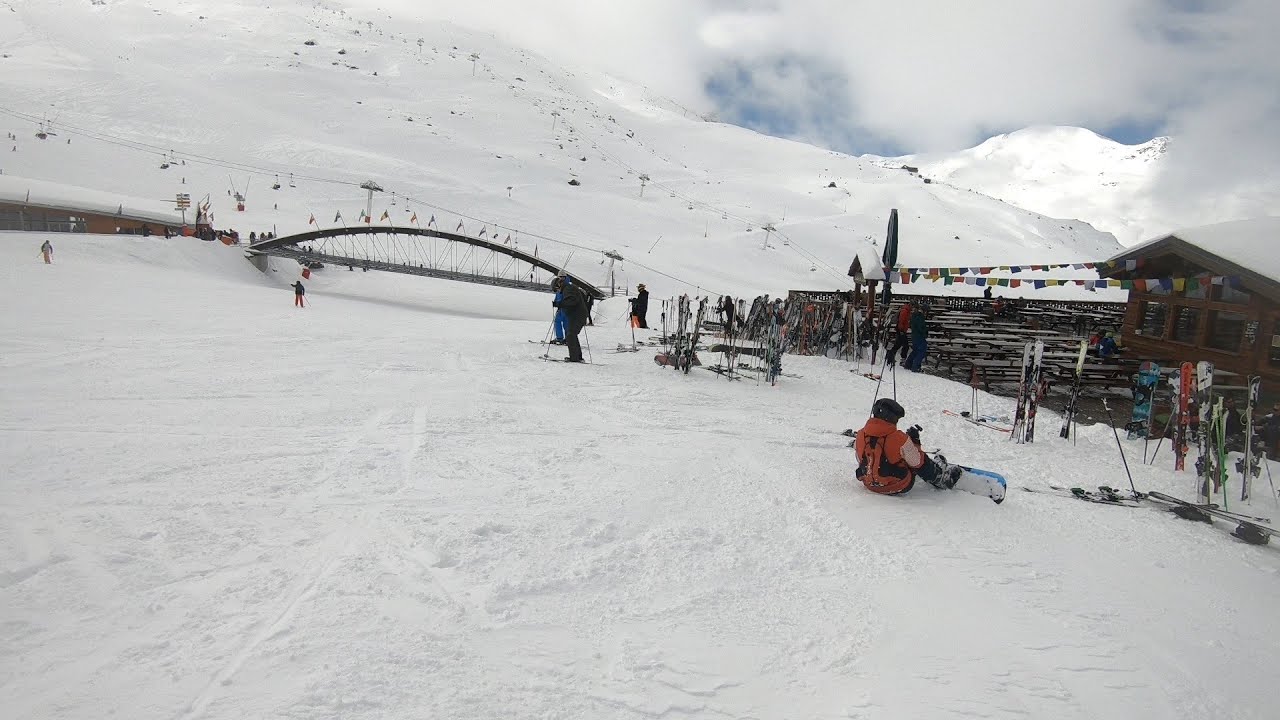 Val Thorens (3 Valleys) - GoPro POV skiing blue run called Cairn in Val ...