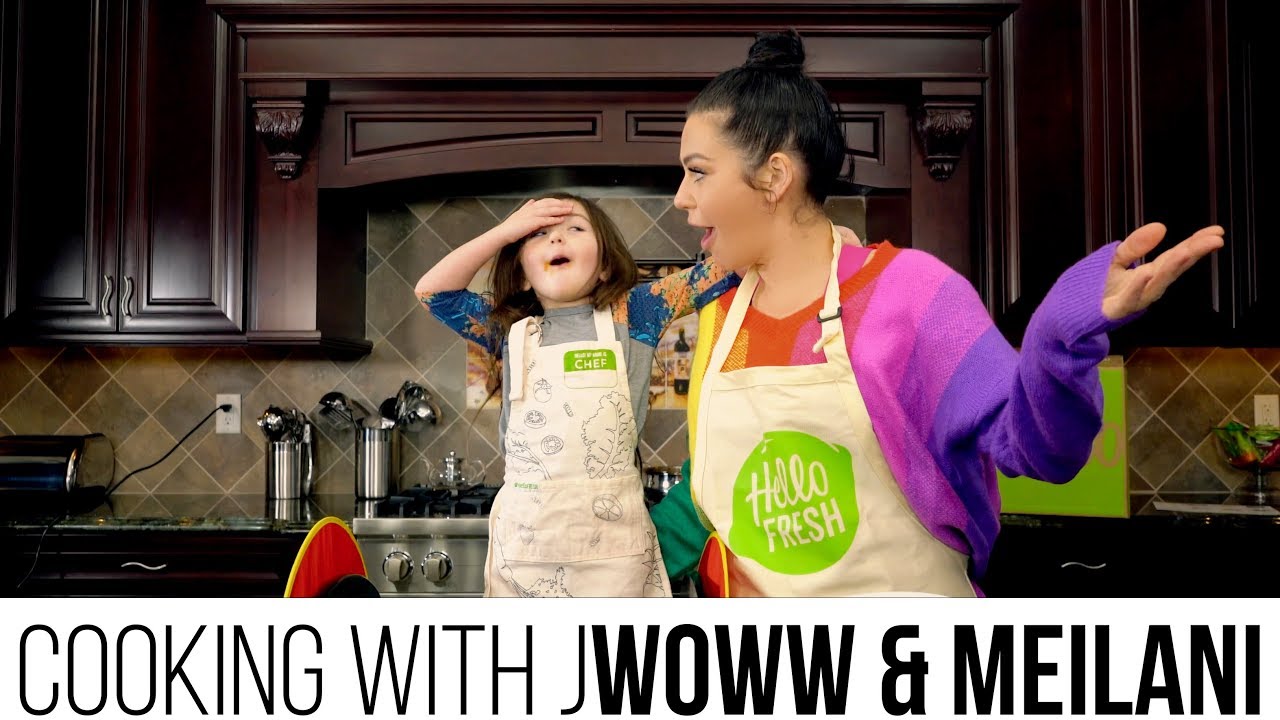 COOKING WITH JWOWW & MEILANI: PASTA PARMESAN - YouTube