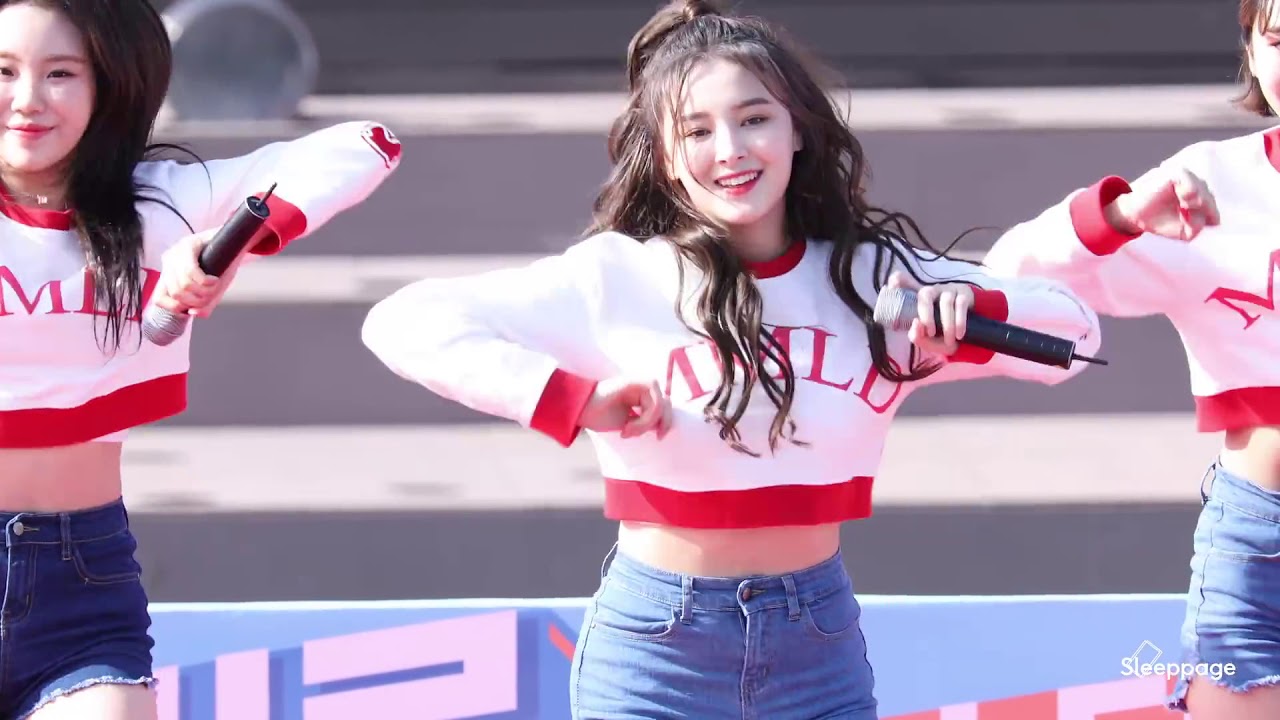 4K 181007 모모랜드 MOMOLAND 배앰https: - YouTube