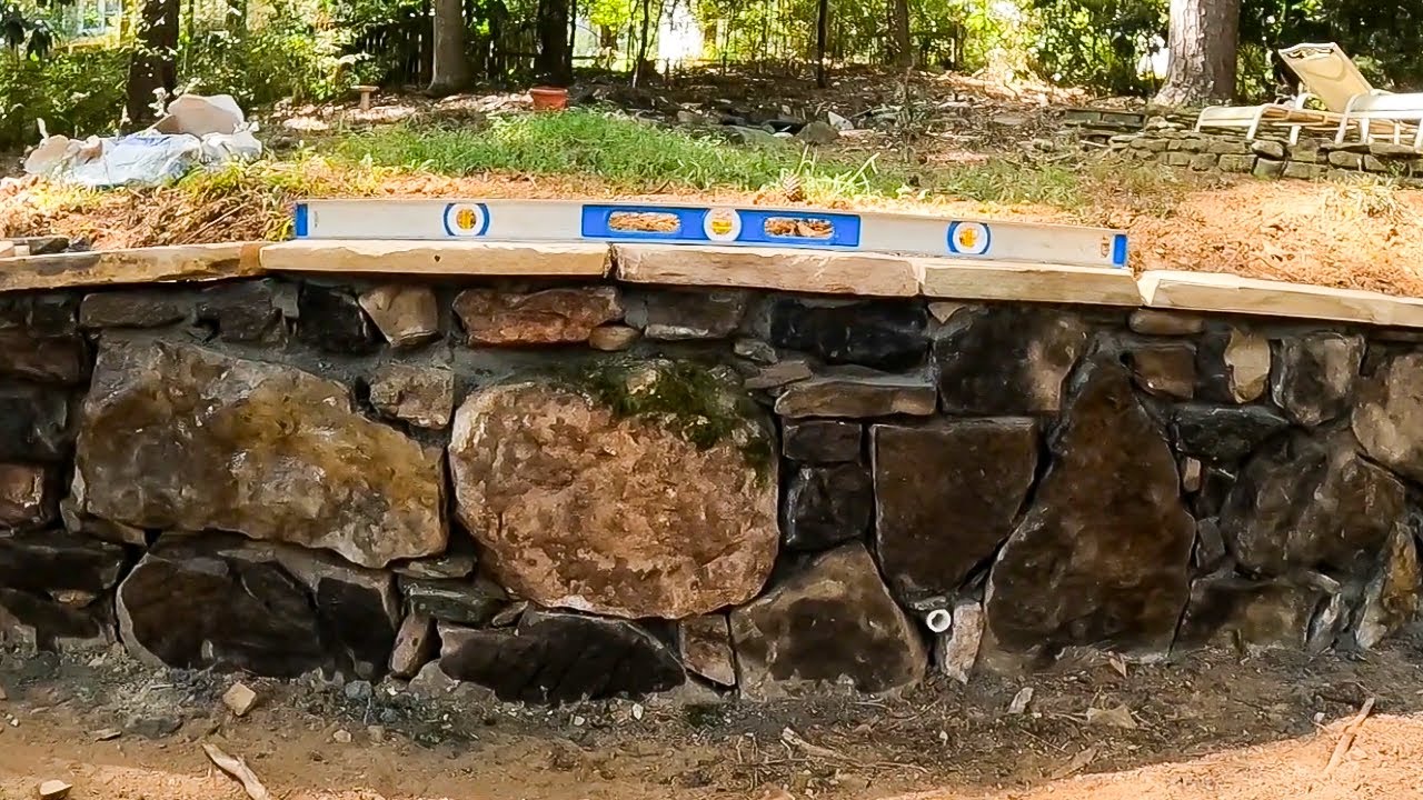 Hardscapes With Casey Rock Wall Moments - YouTube