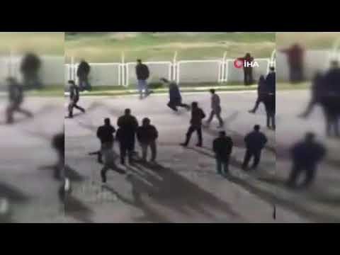 At yarışı izlerken kendinden geçti!