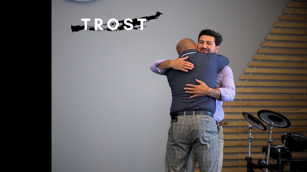 Trost/Predigt/Gemeinde Hoffnung - YouTube