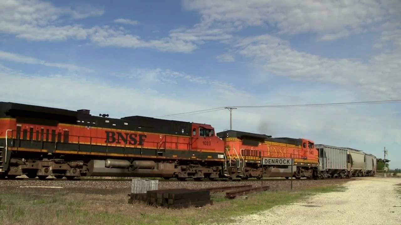 BNSF 6356 West at Denrock, Illinois on 5-6-2010 - YouTube